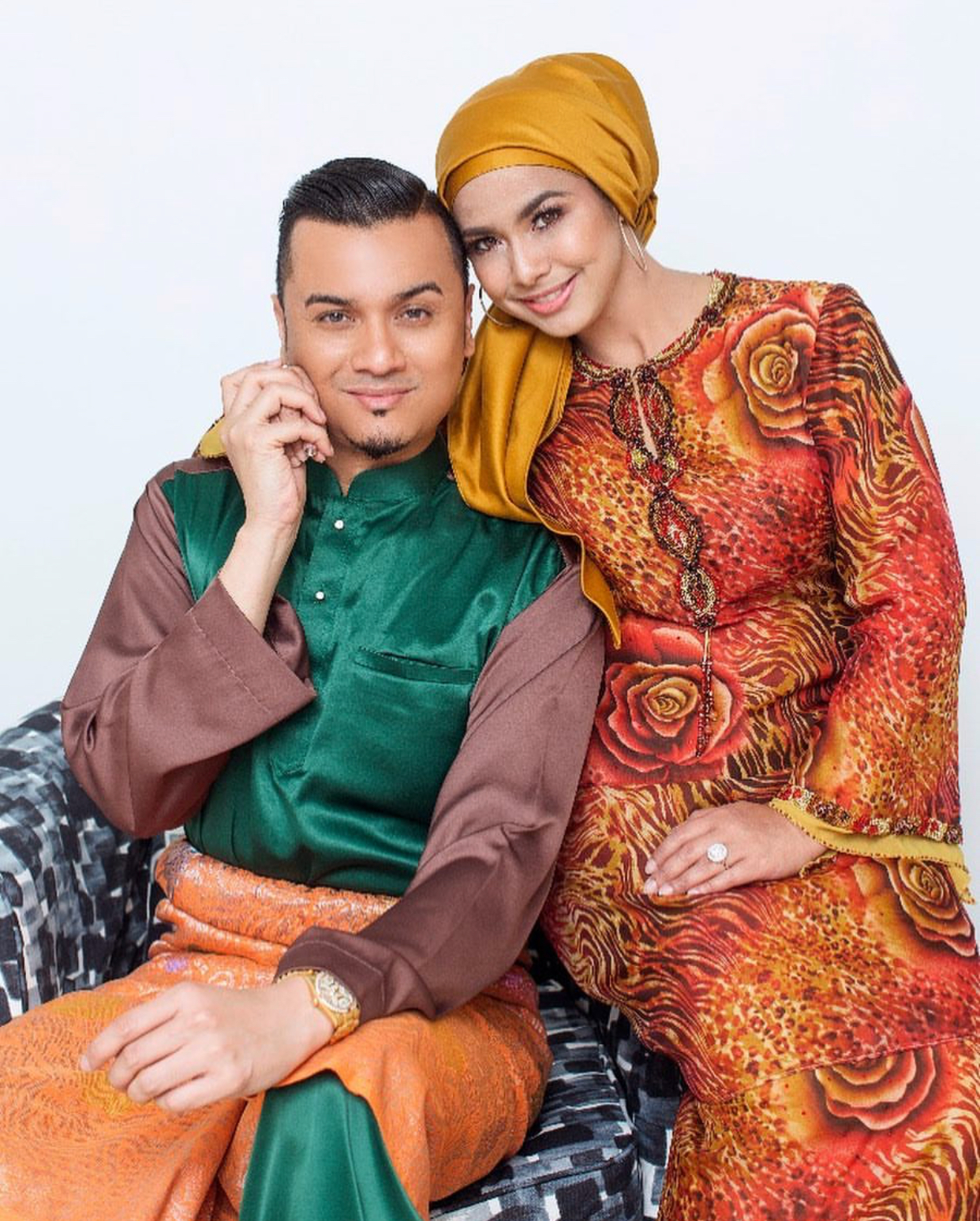 Fazley Yaakob Dan Isteri Bersanding Kali Kedua November Depan | Rojak Daily