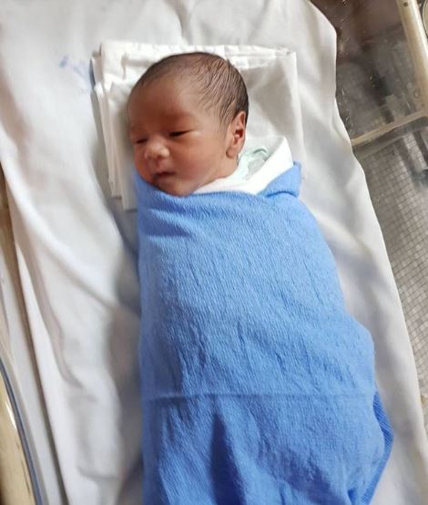 Lapan Tahun Belum Ada Rezeki Cahaya Mata, Achey & Isteri Beraya Dengan ...